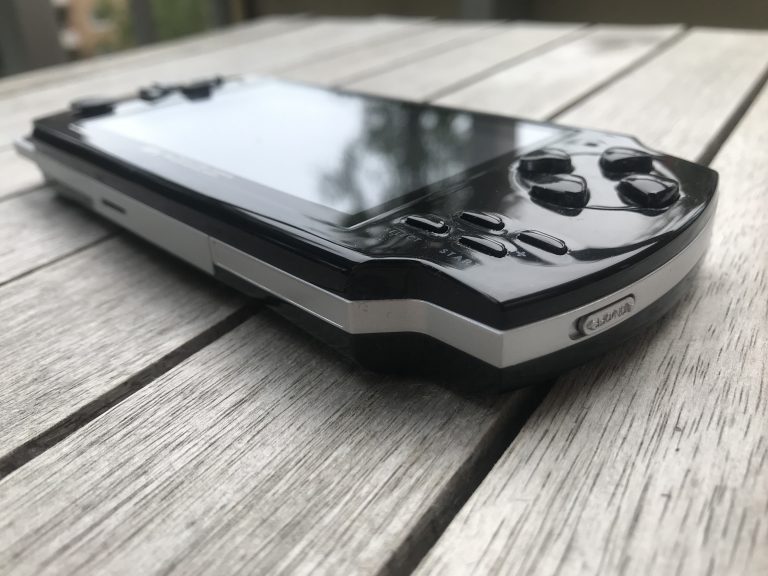 Chinese "MP5" PSP Clone: What to expect, and tips and tricks - Dreamcast.nu