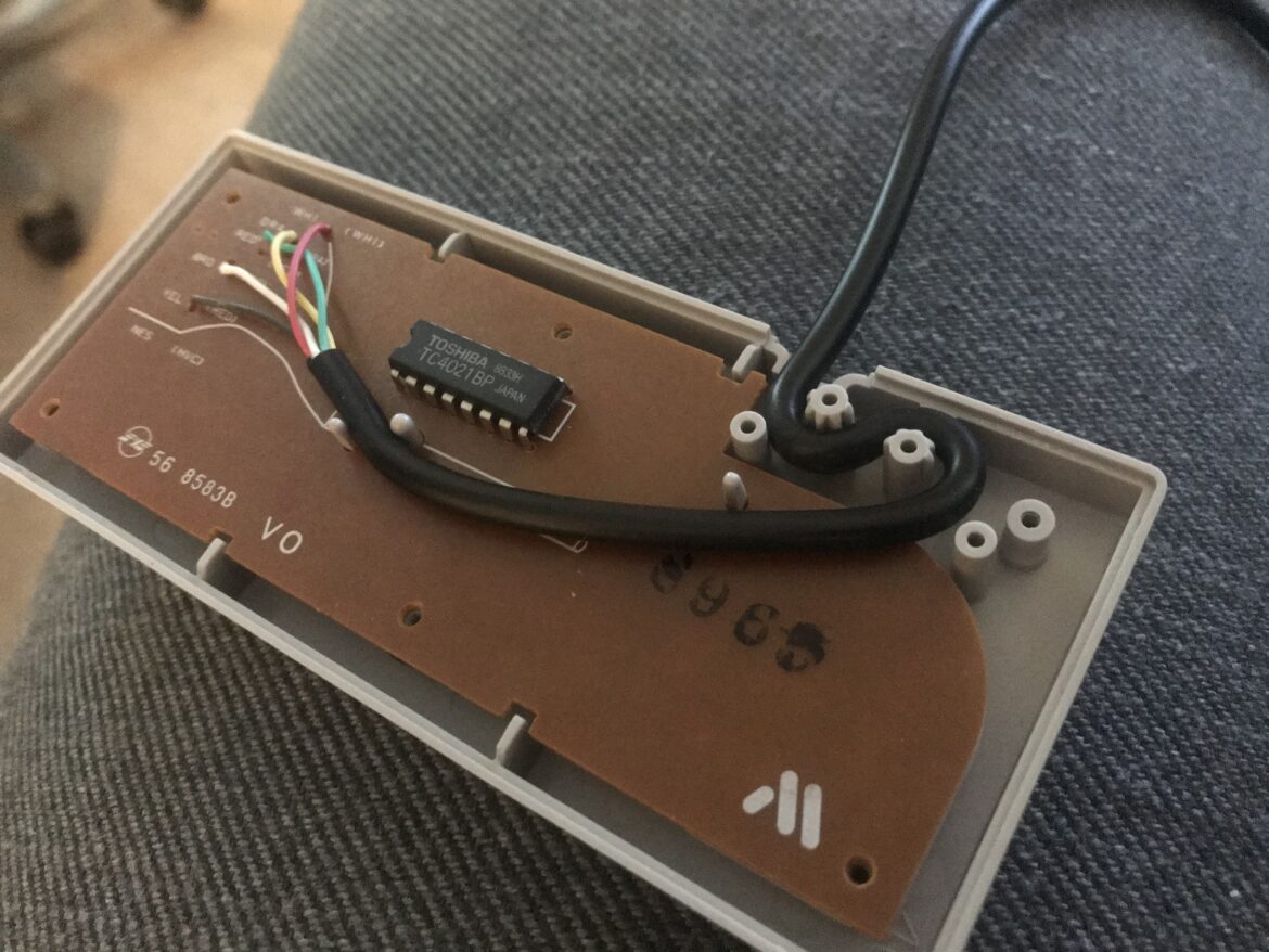 NES controller repair - Dreamcast.nu